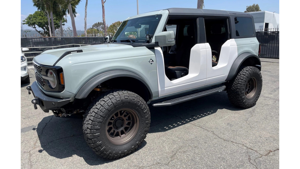 Anderson Composites launches heritage-inspired Roadster Doors for Ford ...