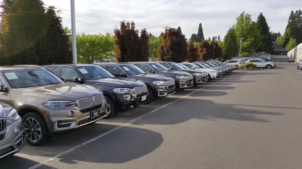 Study finds average new ICE car pollutes more than one from 2013 - Autoblog Study finds average new ICE car pollutes more than one from 2013 - Autoblog