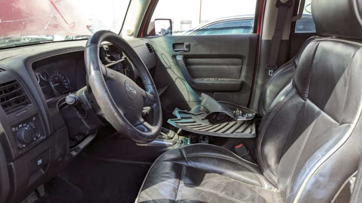 Junkyard Gem: 2006 Hummer H3 SUV - Autoblog