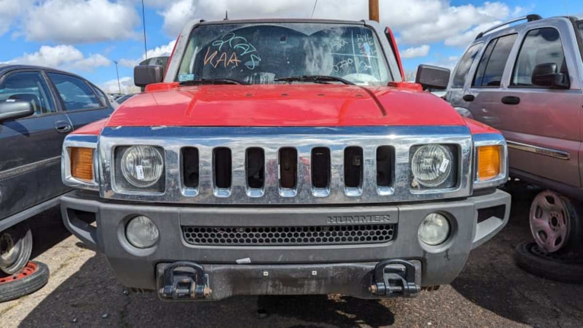 Junkyard Gem: 2006 Hummer H3 SUV - Autoblog