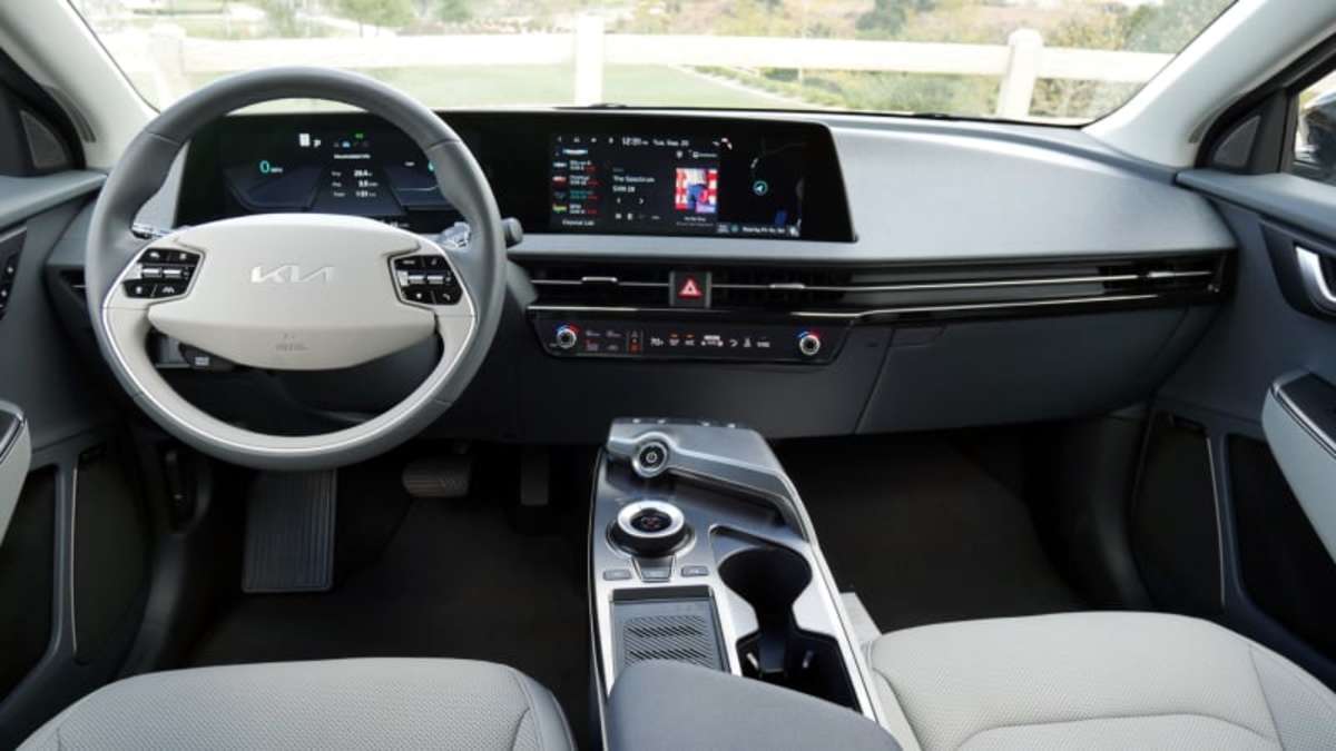 Kia EV6 Wind RWD Road Test Review: Testing the volume seller - Autoblog