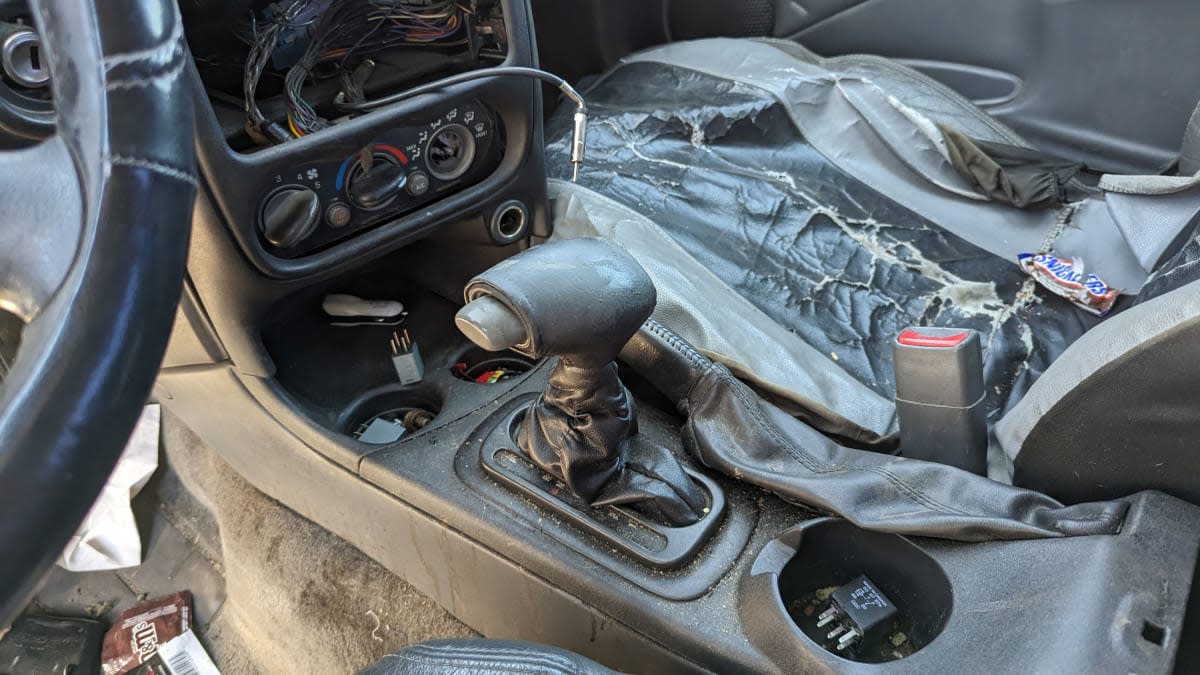 Junkyard Gem: 2003 Pontiac Grand Am GT 30th Anniversary Edition - Autoblog