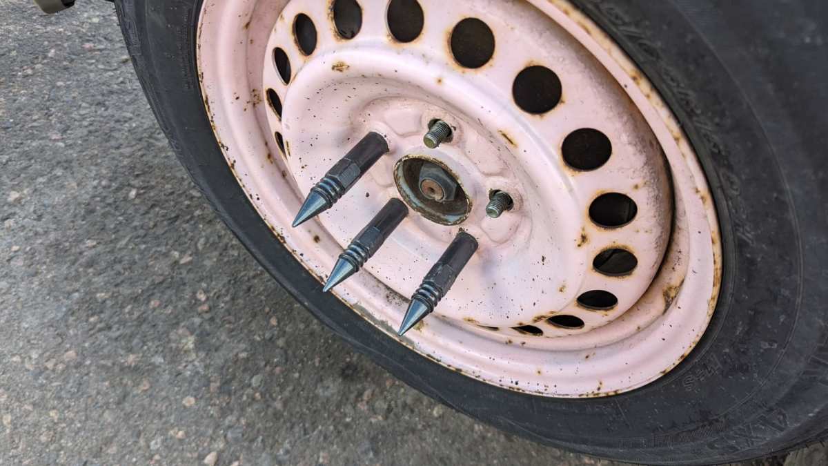 Junkyard Gem: 2005 Honda Accord, Hello Kitty Edition - Autoblog