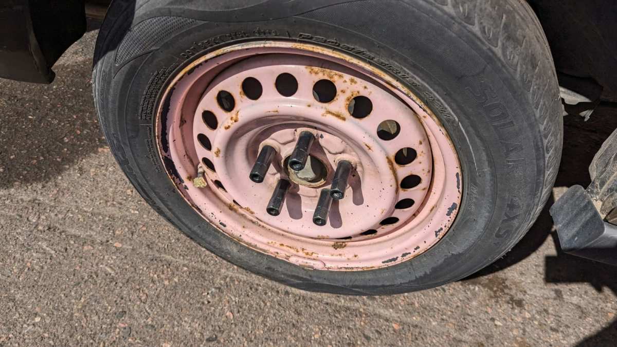 Junkyard Gem: 2005 Honda Accord, Hello Kitty Edition - Autoblog