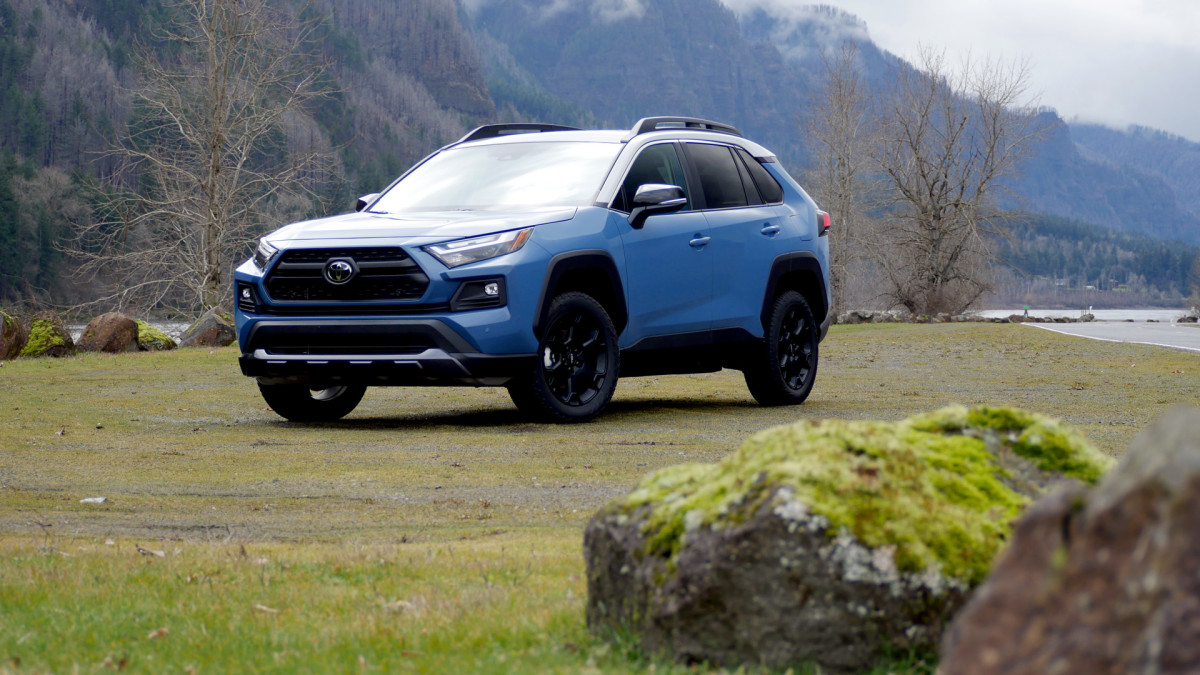 2023 Toyota RAV4 Review: Compact SUV veteran is still in the game ...