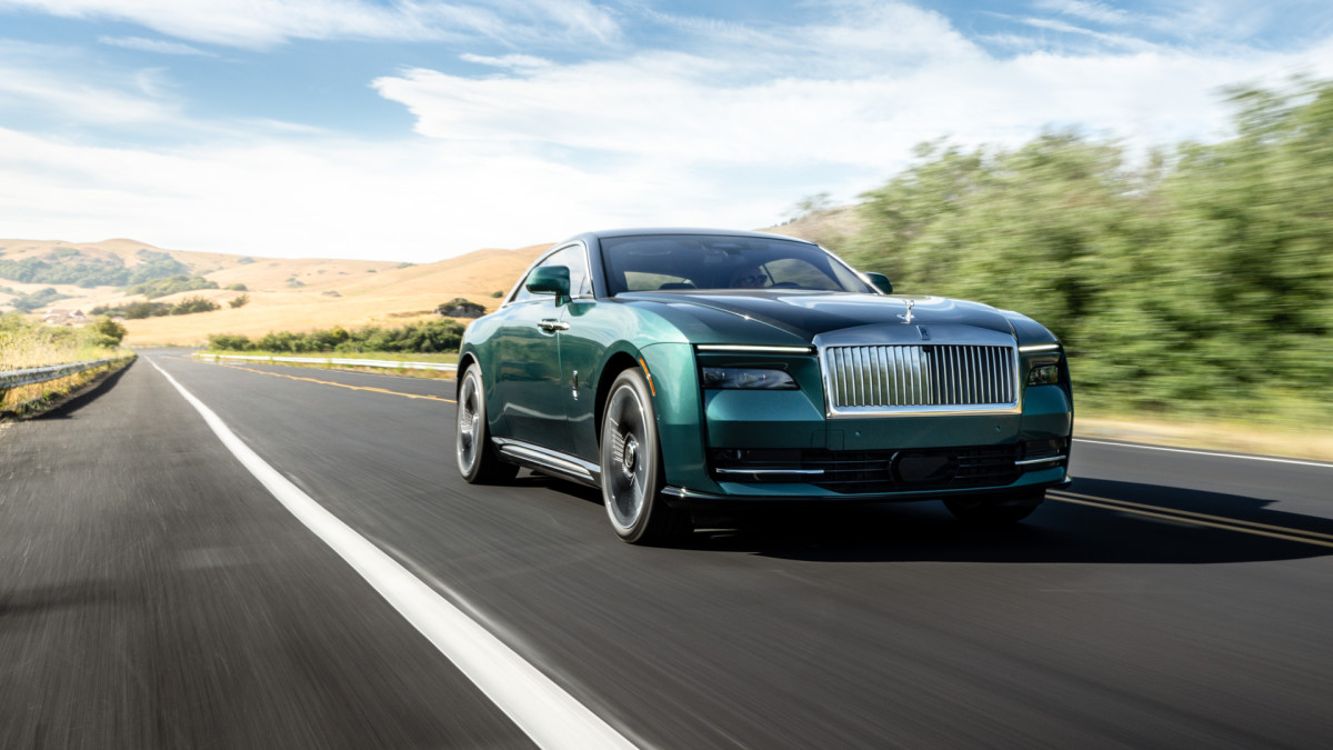2024 Rolls-Royce Spectre First Drive: Electric Rolls is still a Rolls ...