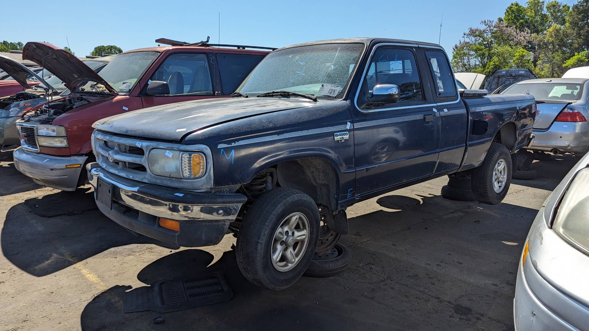 Junkyard Gem: 1995 Mazda B4000 LE Cab Plus - Autoblog