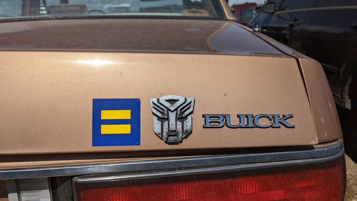 Junkyard Gem: 1988 Buick LeSabre Custom Sedan - Autoblog