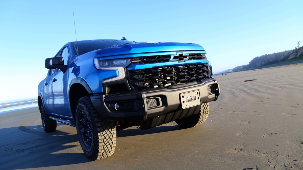 9 thoughts about the 2023 Chevy Silverado ZR2 AEV Bison - Autoblog
