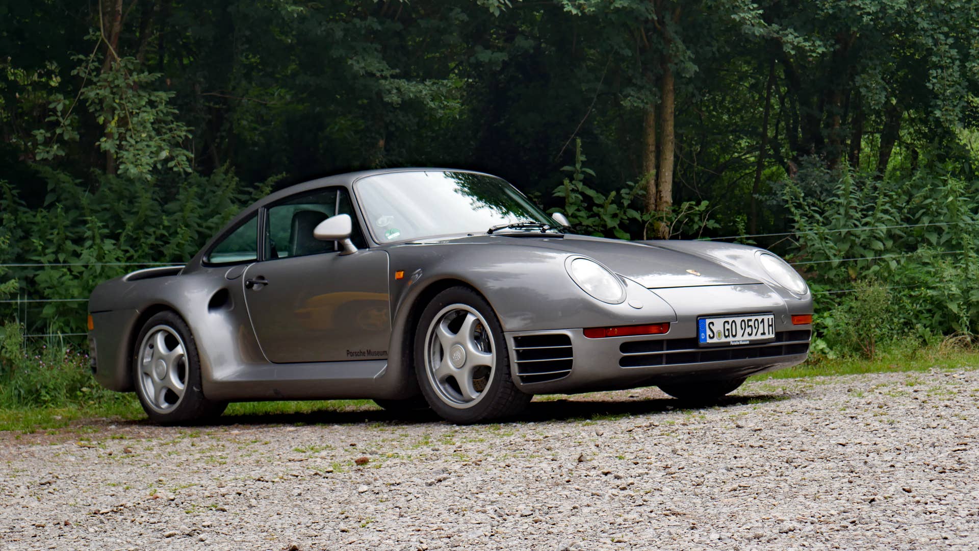Porsche Per Day Part 3: 1988 Porsche 959 Retro Review - Autoblog