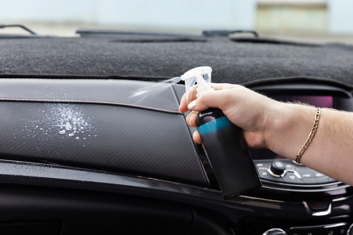 The best car upholstery cleaner of 2024 - Autoblog