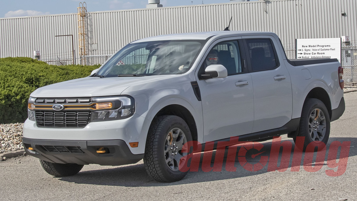 Ford Maverick variant caught testing in spy photos - Autoblog