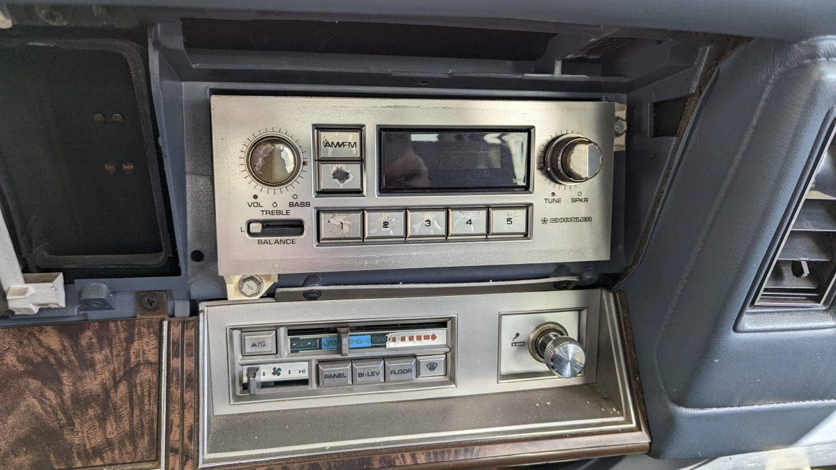 Junkyard Gem: 1987 Dodge 600 SE Sedan - Autoblog: Car News, Reviews and ...