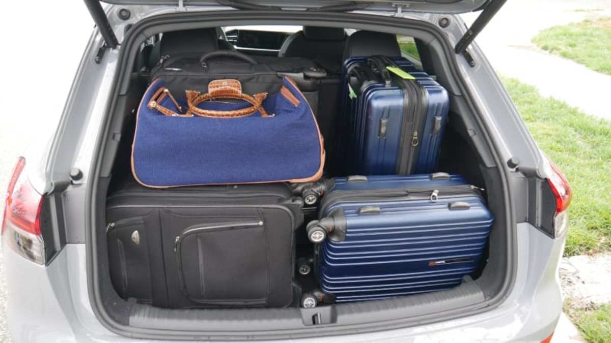 Audi Q4 E-Tron Luggage Test: How much cargo space? - Autoblog