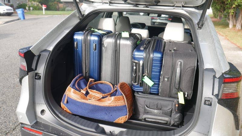 Toyota bZ4X and Subaru Solterra Luggage Test: How big is the trunk ...