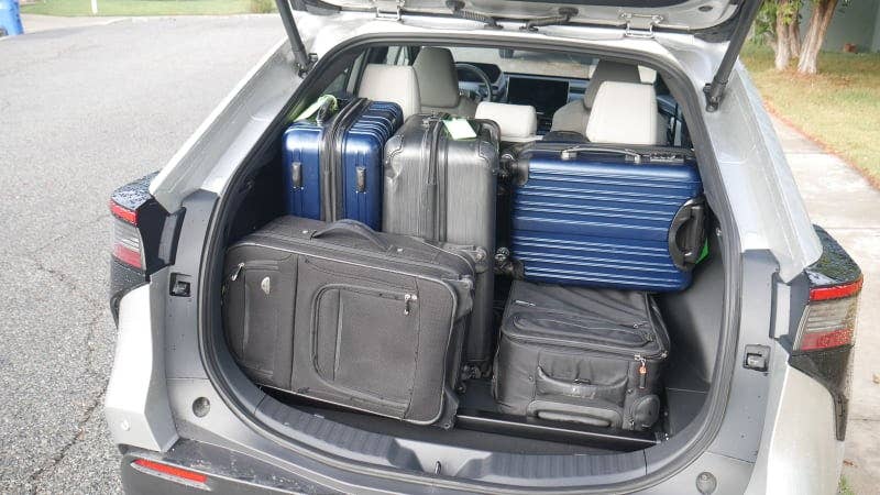 Toyota bZ4X and Subaru Solterra Luggage Test: How big is the trunk ...