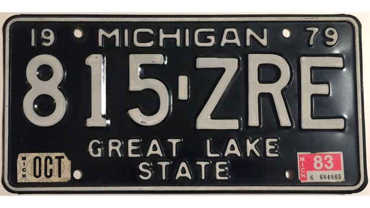 Michigan bill would revive two popular retro license plate designs ...