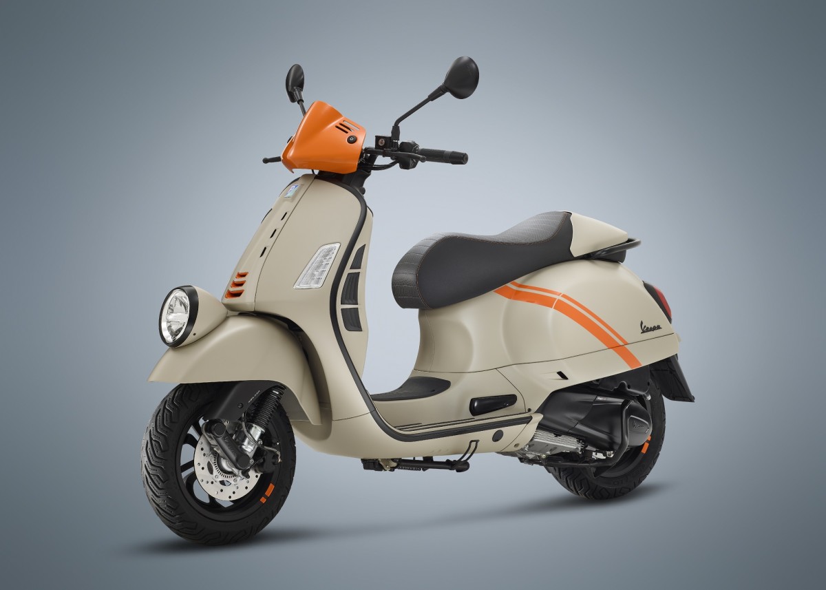 Vespa's most powerful scooter unveiled to put dolce vita on fast ...
