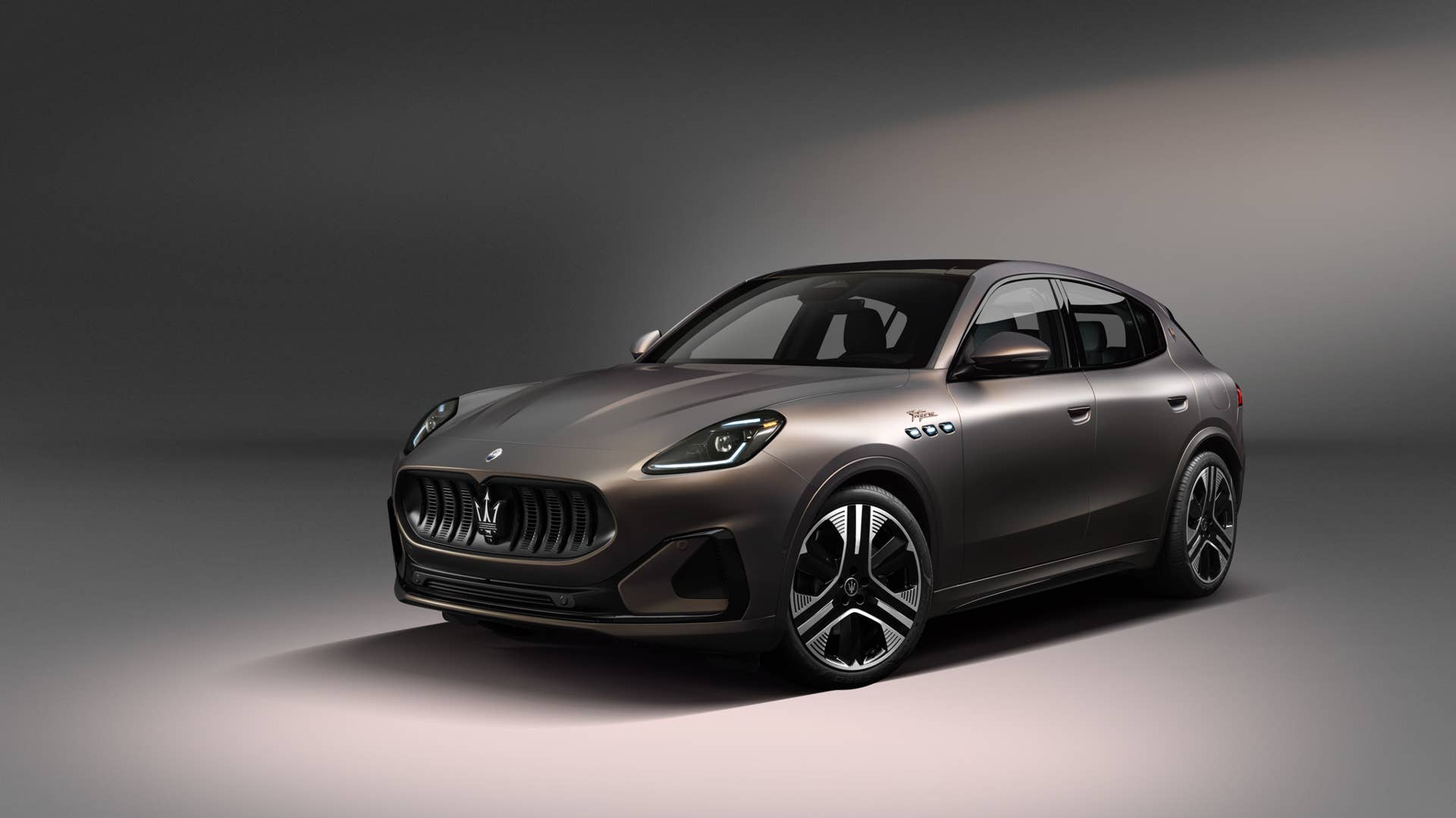 Maserati electrified the new Grecale SUV, and it's the top performer ...