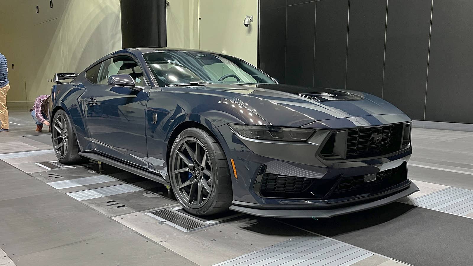 2024 Ford Mustang Dark Horse has lots of aerodynamic goodies - Autoblog