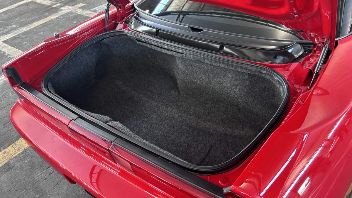 1991 Acura NSX Luggage Test: Will a Motocompacto fit in the trunk ...