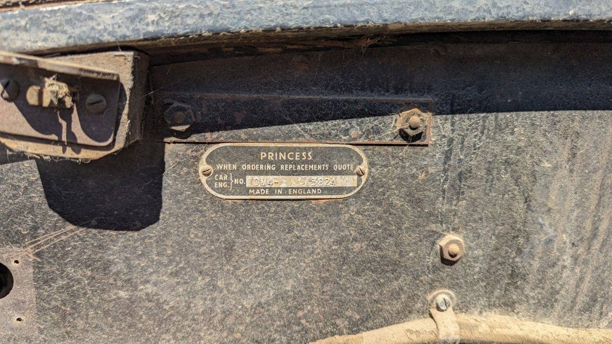 Junkyard Gem: 1959 Princess DM4 Limousine - Autoblog