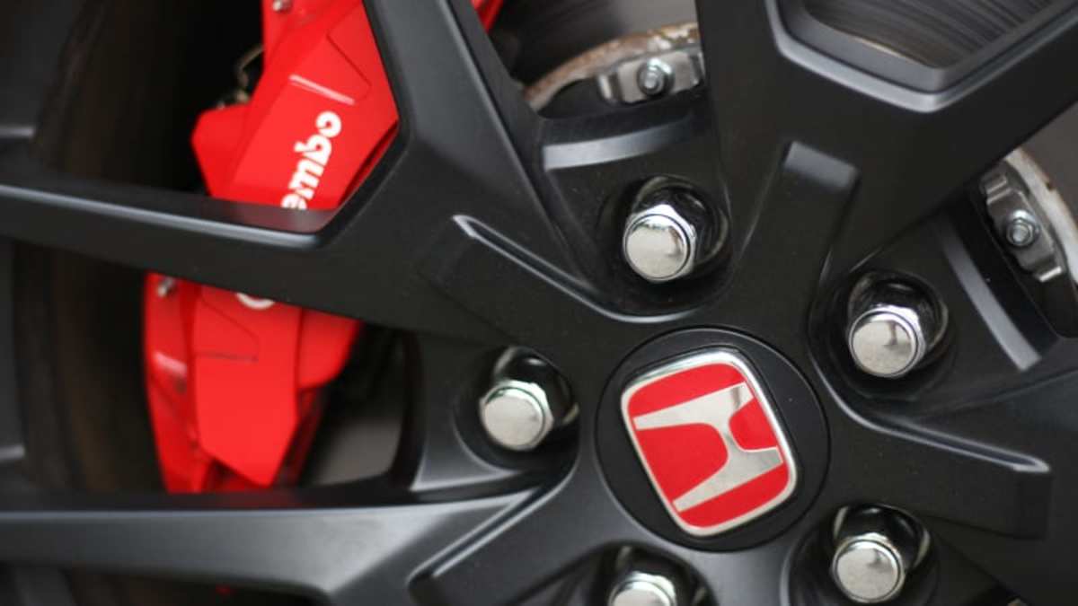 2021 Honda Civic Type R Limited Edition Road Test | The farewell drive ...