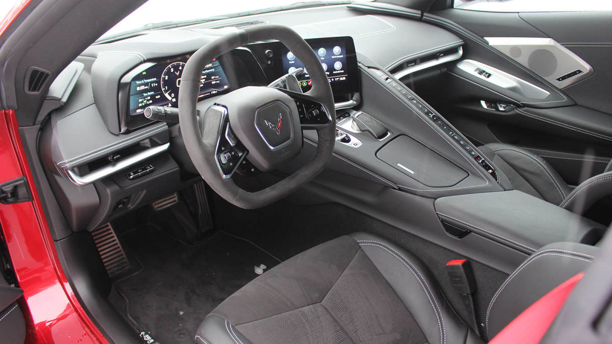 2021 Chevy Corvette Interior Driveway Test | Selling the supercar feel ...