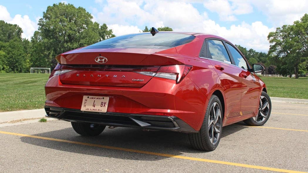 2021 Hyundai Elantra Exterior Design Walk-around | It's very pointy ...