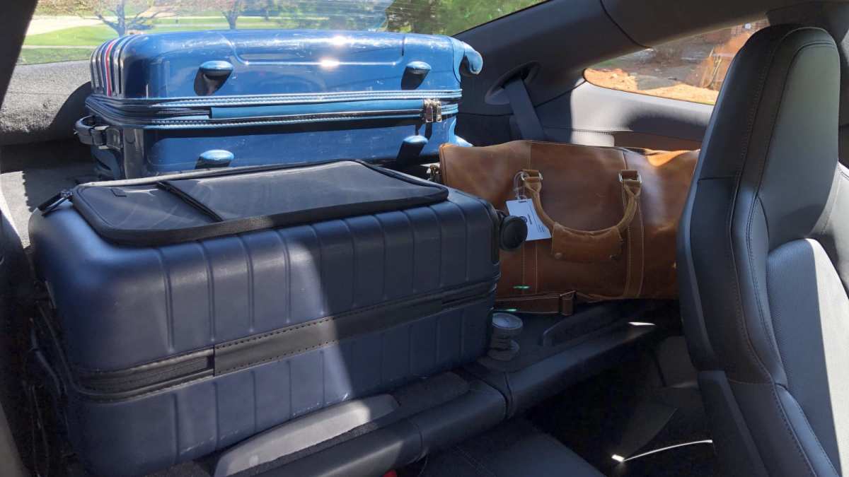 2020 Porsche 911 Luggage Test | Keep the suitcases coming - Autoblog