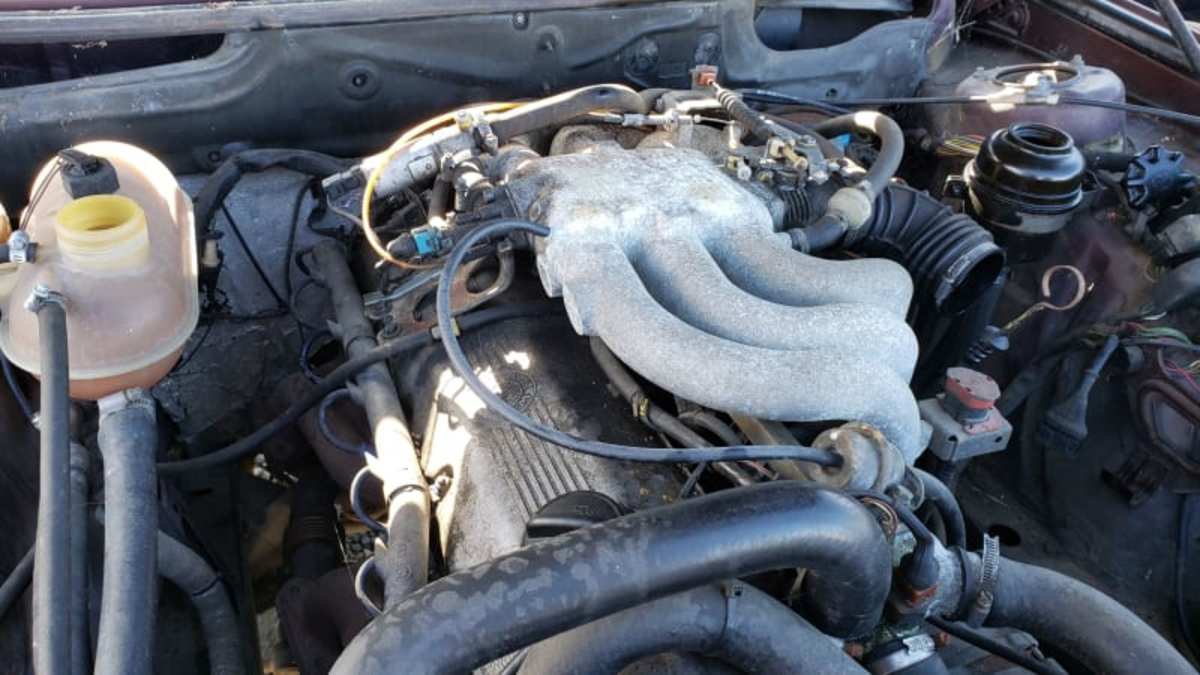 Junkyard Gem: 1984 BMW 528e Sedan - Autoblog