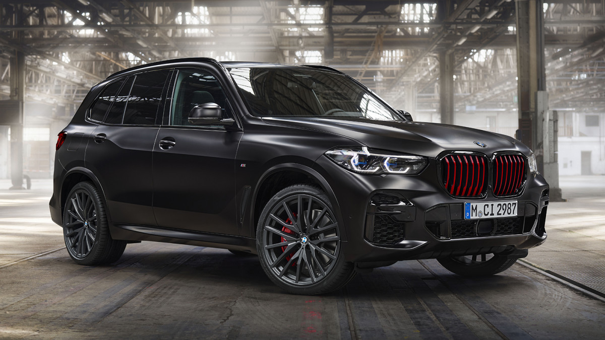2022 BMW X5 Black Vermilion Edition is, well, distinctive - Autoblog