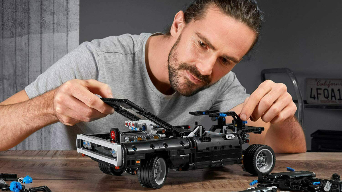 These 5 LEGO car kits are great projects for when you're bored at home ...