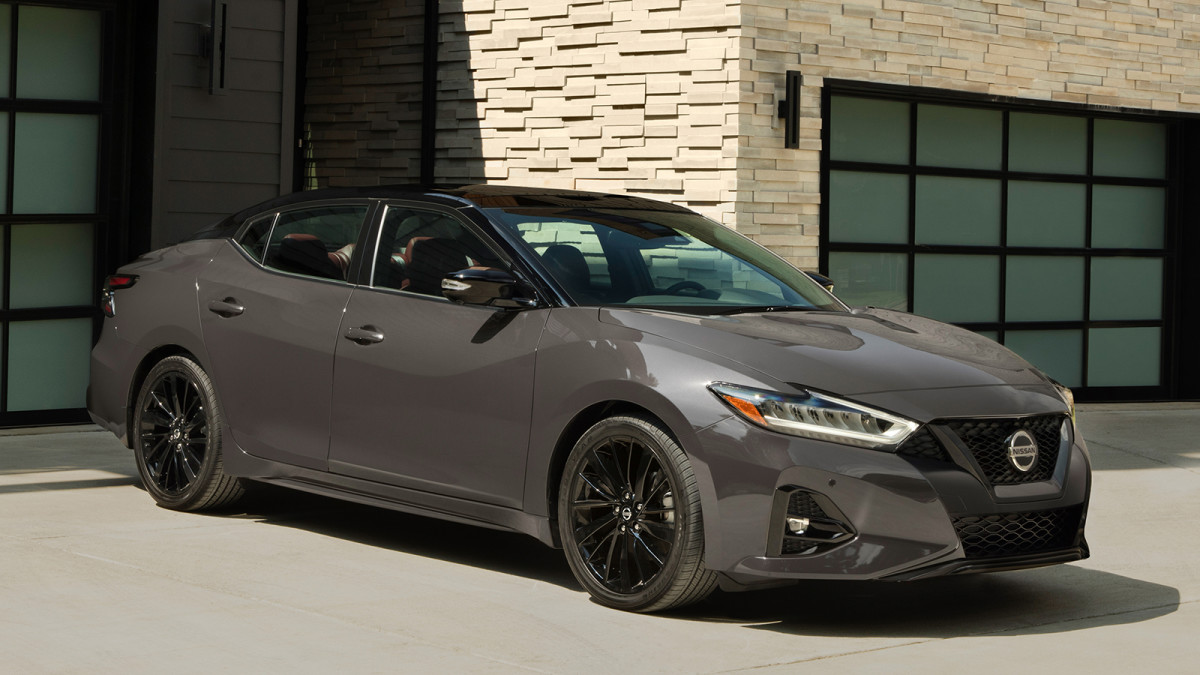 2021 Nissan Maxima 40th Anniversary Edition retro model gets a price ...