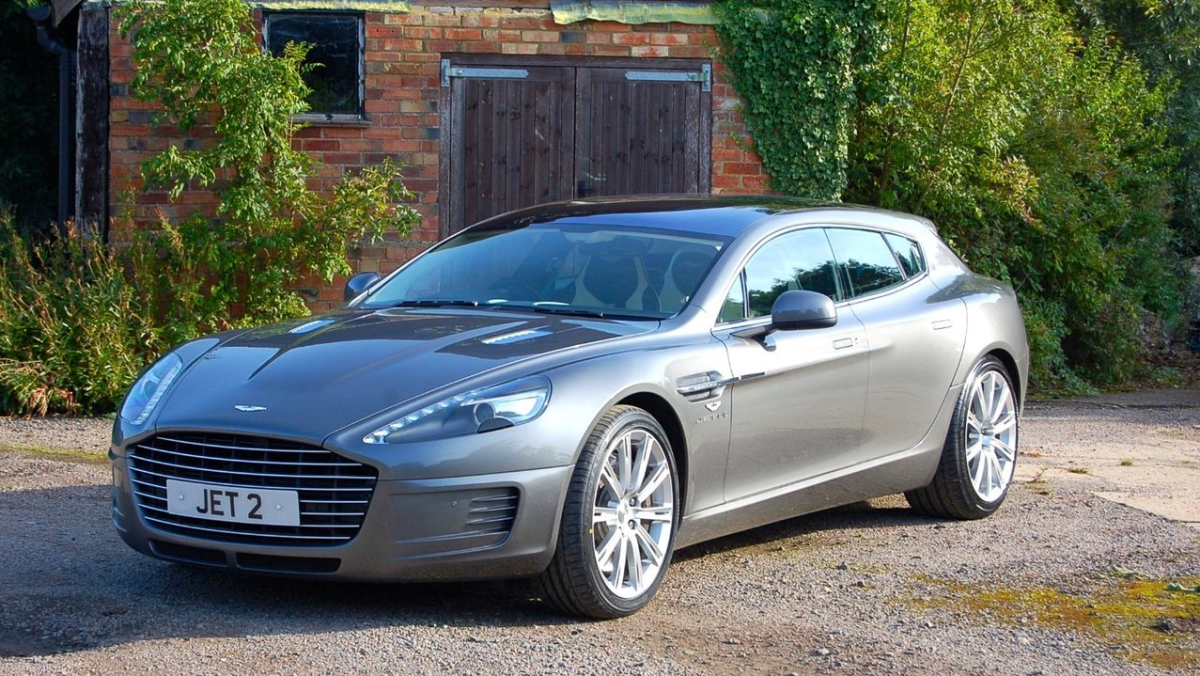You can buy this gorgeous one-off Aston Martin Jet 2 Bertone shooting ...