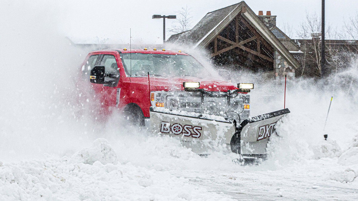 2020 Ford Super Duty Snow Plow Prep Package is heavyweight champ - Autoblog