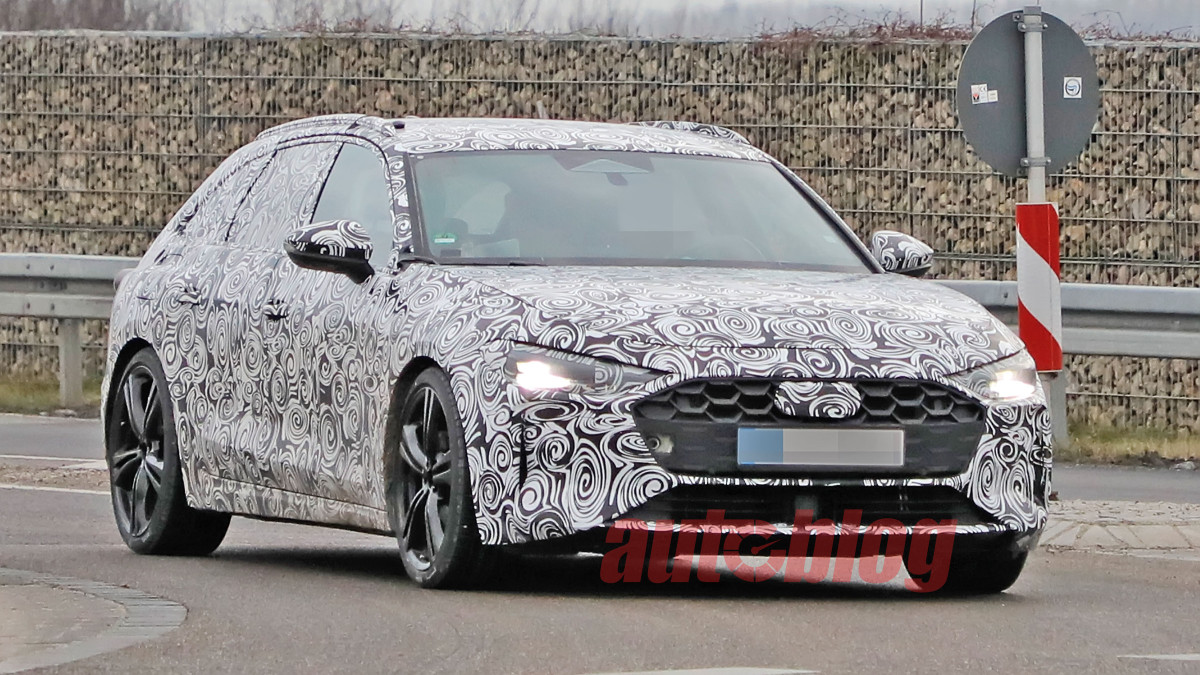 2023 Audi A4 Avant breaks cover in fresh spy photos - Autoblog 2023 Audi A4 Avant breaks cover in fresh spy photos - Autoblog