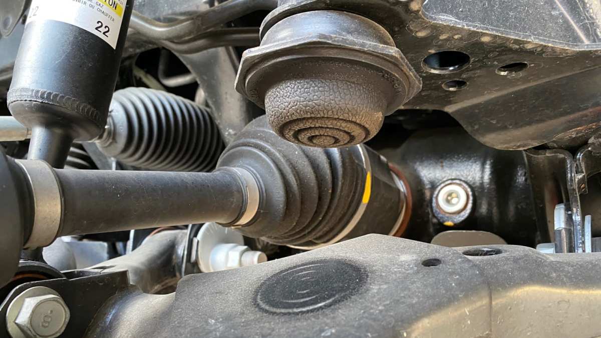 Toyota 4Runner TRD Off-Road with KDSS Suspension Deep Dive - Autoblog