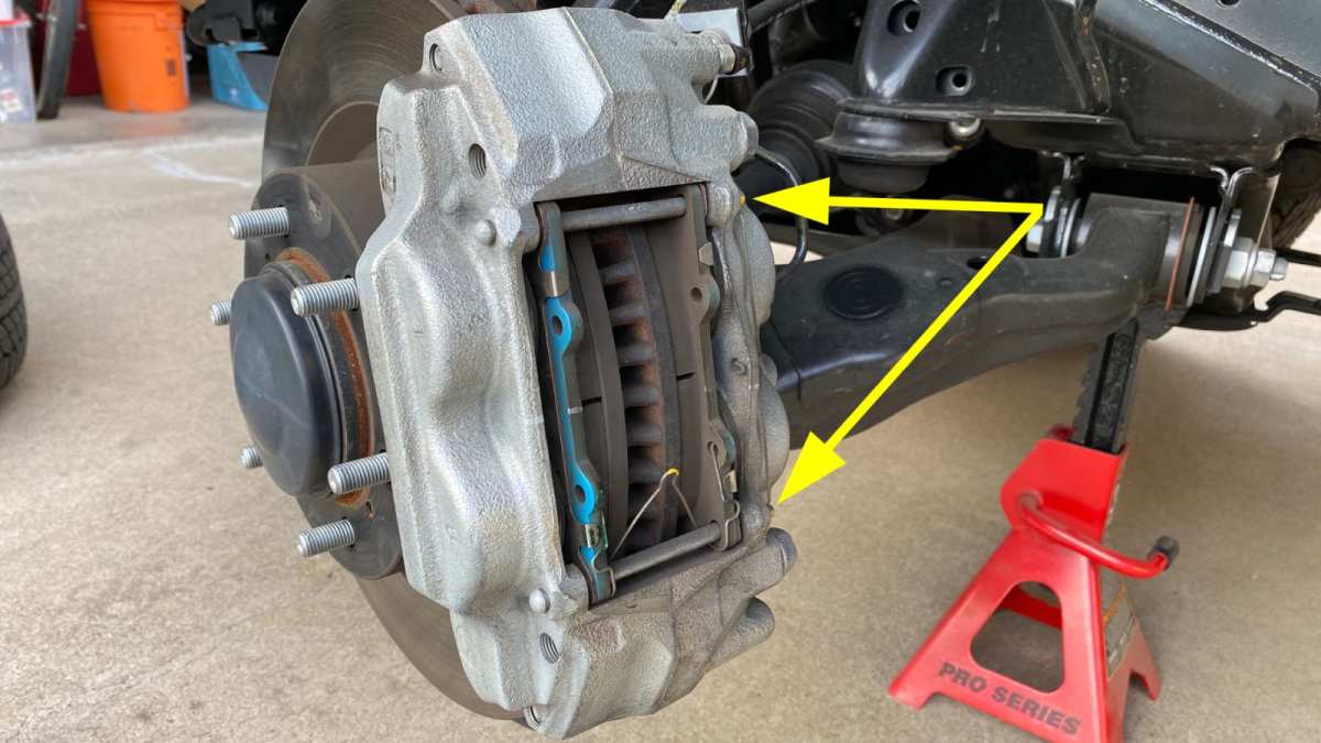 Toyota 4Runner TRD Off-Road with KDSS Suspension Deep Dive - Autoblog