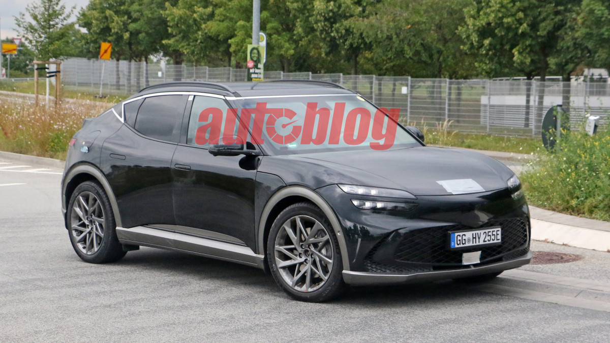 Here's the Genesis GV60 EV looking much better in black paint - Autoblog