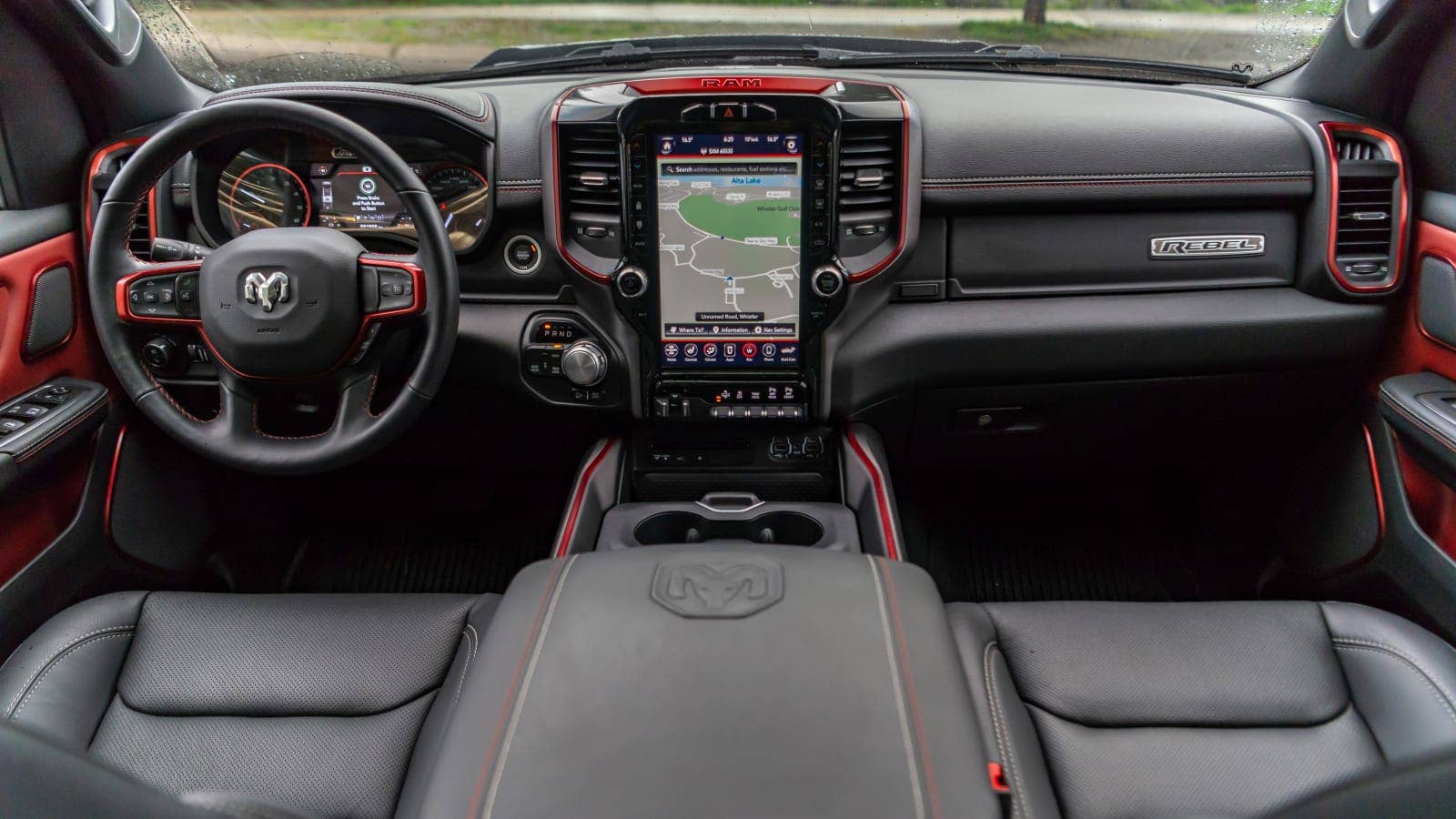 2020 GMC Sierra 1500 Interior Driveway Test | Still lagging behind ...