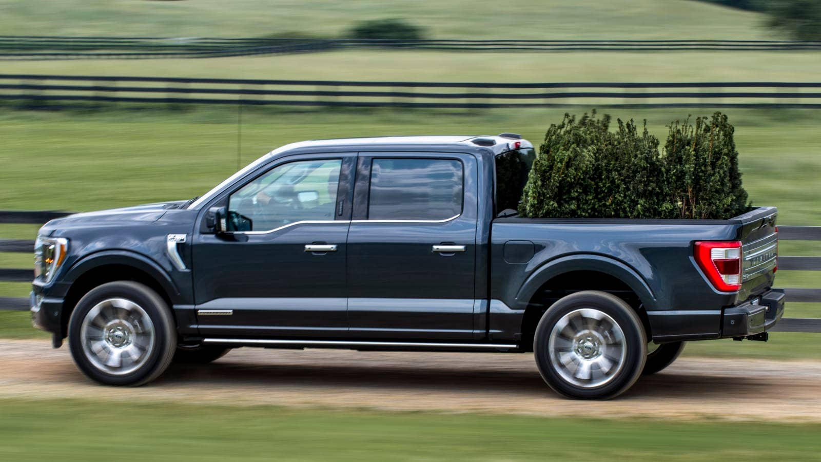 2022 Ford Maverick vs Ranger and F-150 size comparison: How big is it ...
