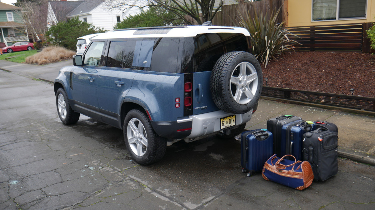 Land Rover Defender 110 Luggage Test | Boxy is better - Autoblog