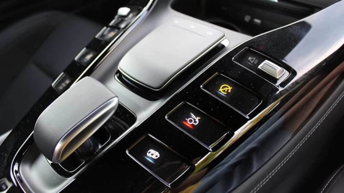 All the weird ways you can shift an automatic - Autoblog