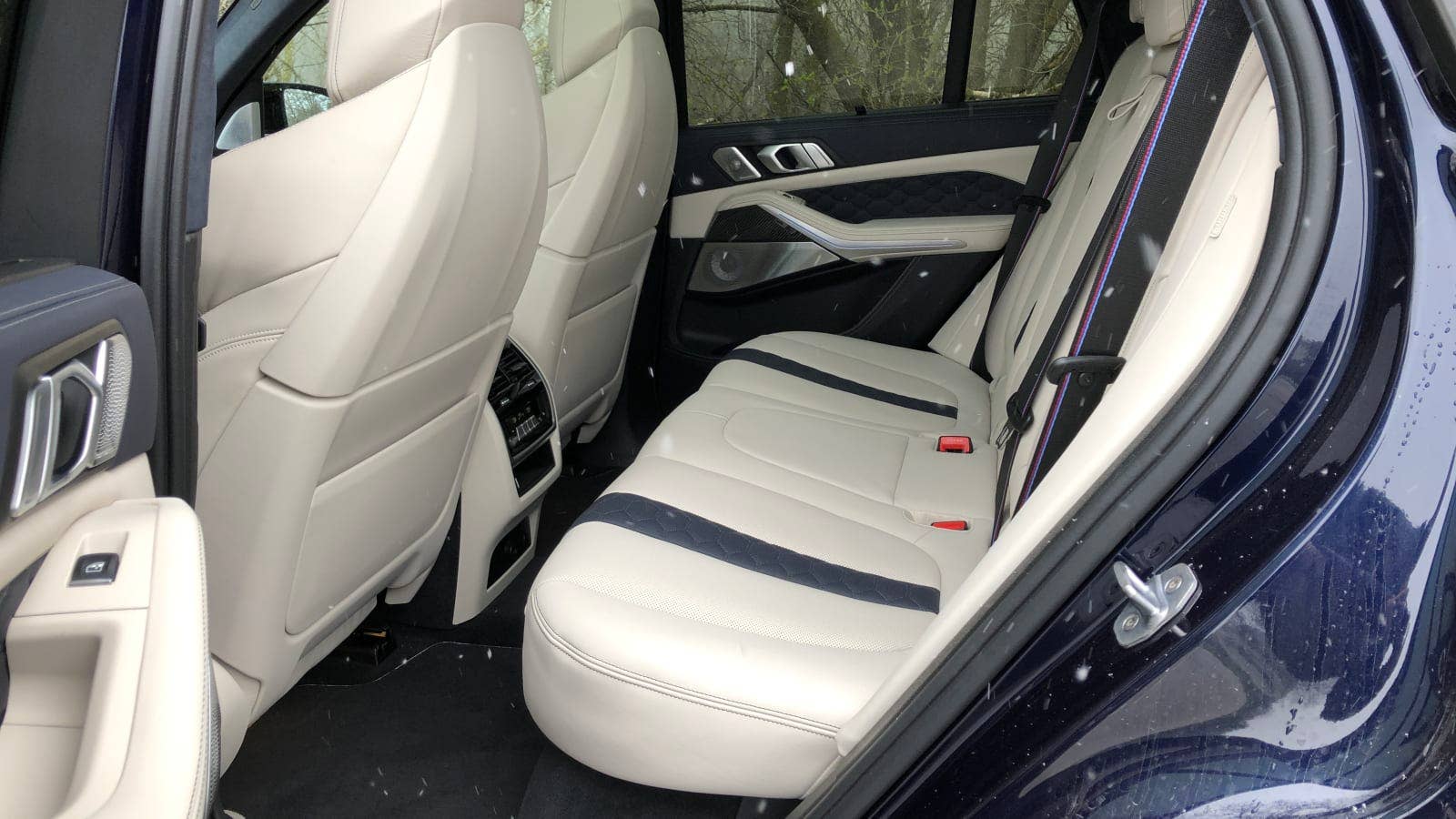2020 BMW X5 M Competition Interior Driveway Test | Maximum luxury and ...