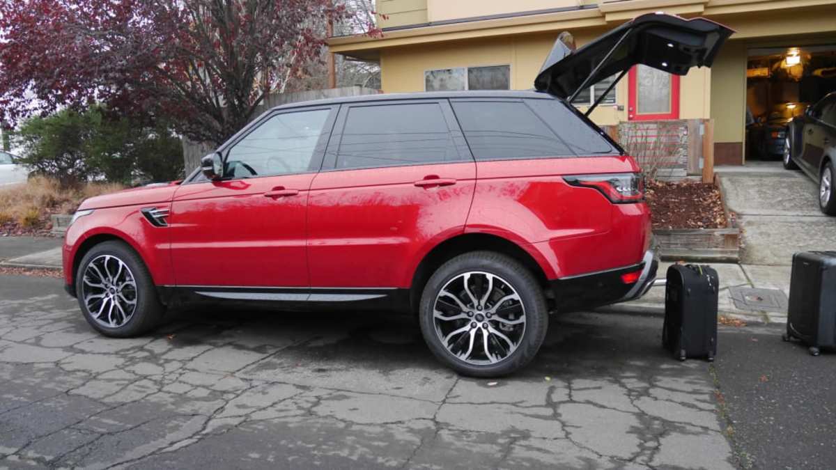 2Range Rover Sport Luggage Test | How much cargo space? - Autoblog