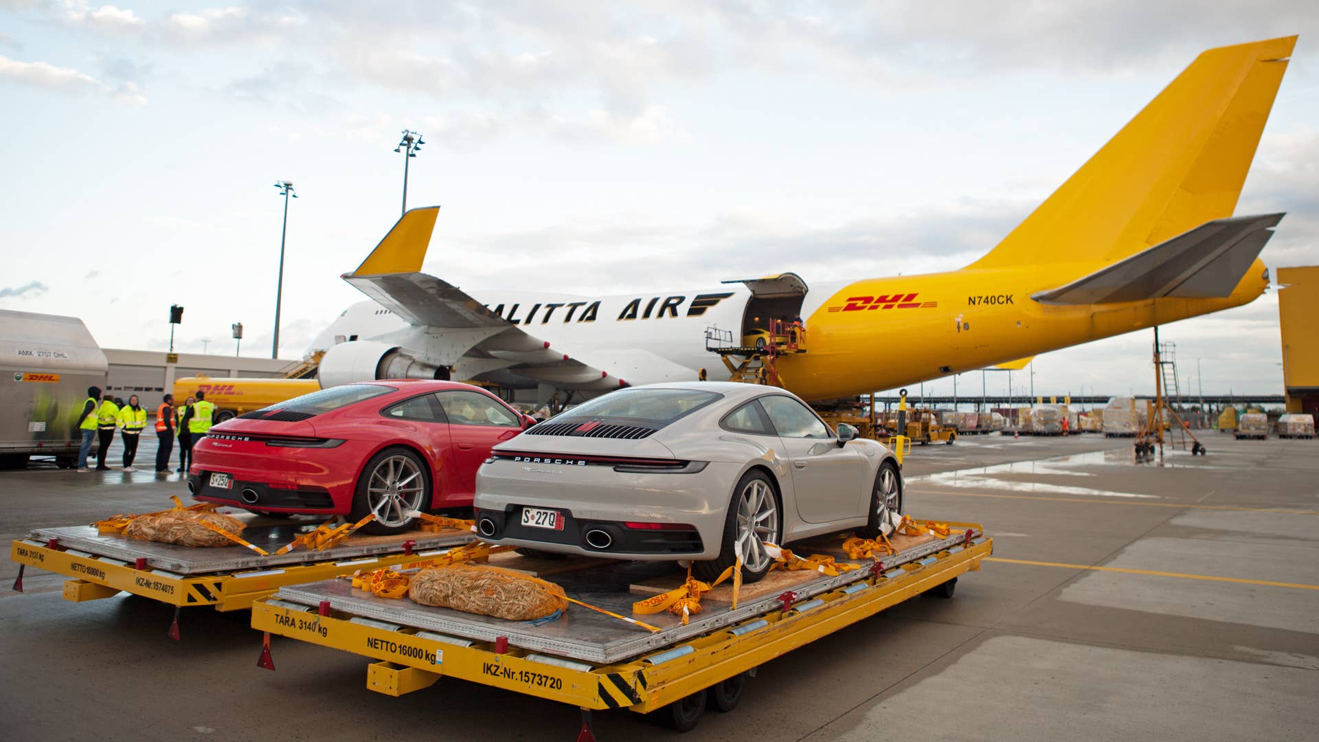 2020 Porsche 911 Ultimate Road Trip: From the Autobahn to Tail of the ...