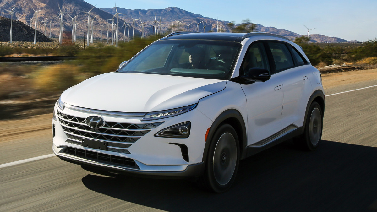 2019 Hyundai Nexo First Drive Review | Promise for fuel cells - Autoblog