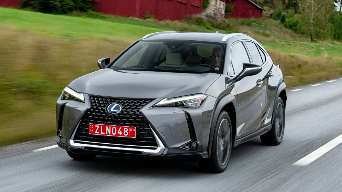 2019 Lexus UX 250h First Drive Review | Flashy looks and smart hybrid ...