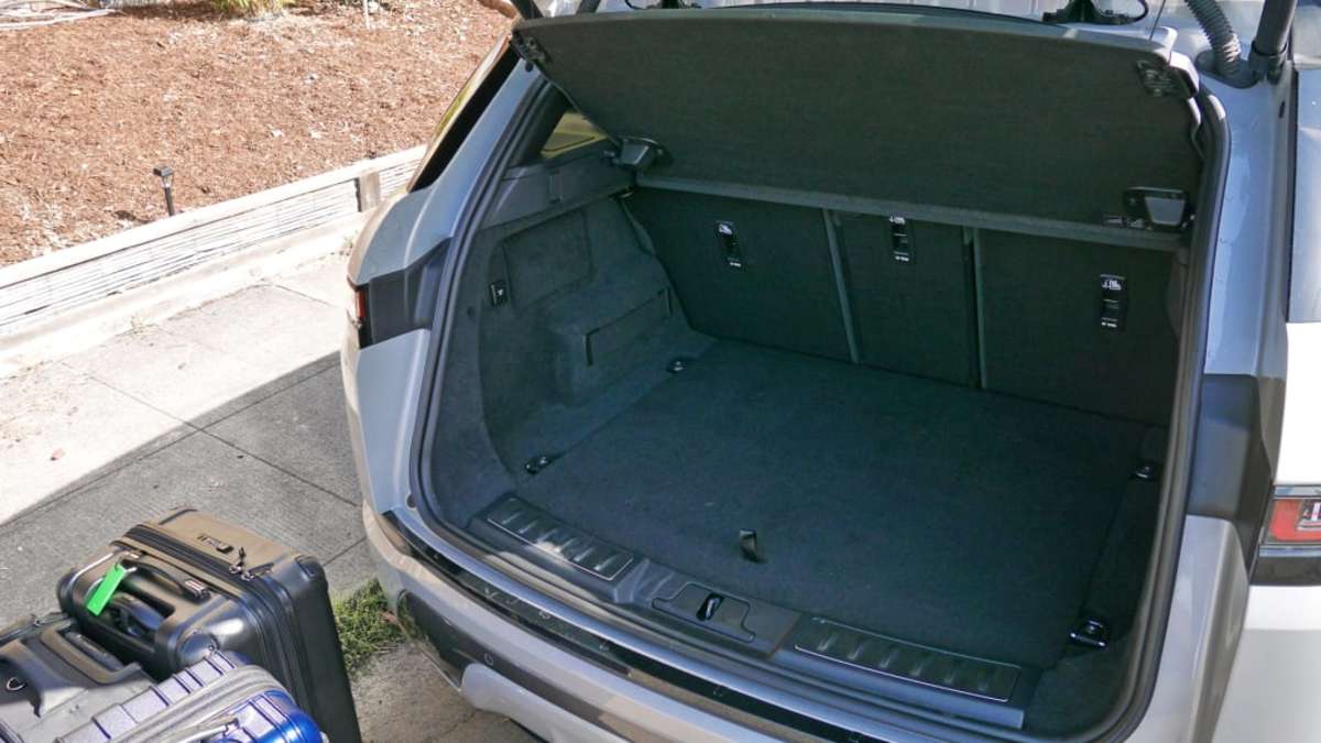 2020 Range Rover Evoque Luggage Test | How much fits in the cargo area ...